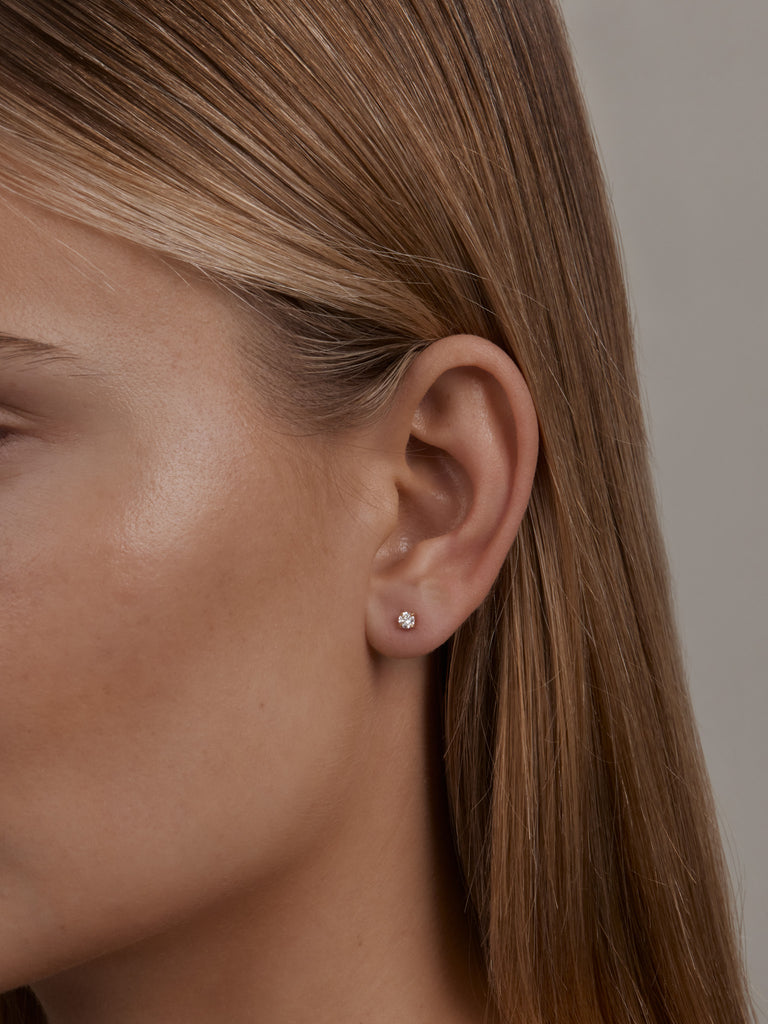 Round Diamond Stud Earrings – Louise Jean Jewellery